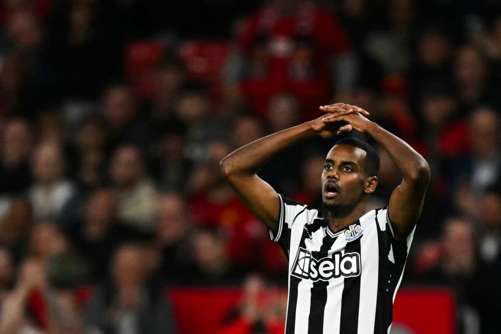 Newcastle United Player Ratings V Man Utd Unconvincing Alexander